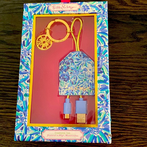 Lilly Pulitzer | Cell Phones & Accessories | Lilly Pulitzer Charging ...